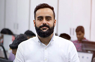 Hooner Baweja - Founder & CEO, Hothaat Marketplace, India